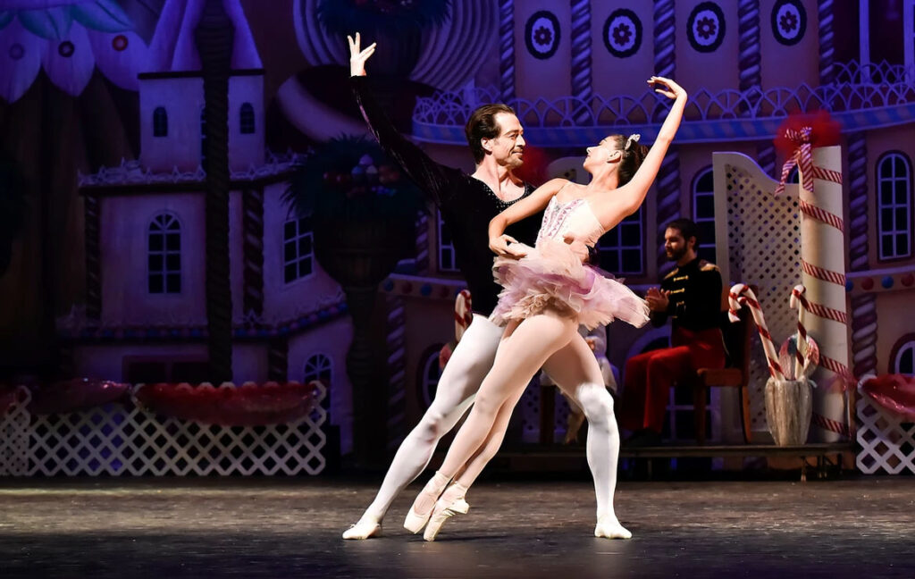 Enjoy The Nutcracker Ballet - Discover La Mirada California